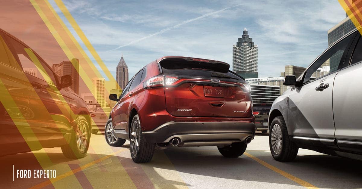 Cómo Estacionarse Correctamente de Reversa | Blog Ford