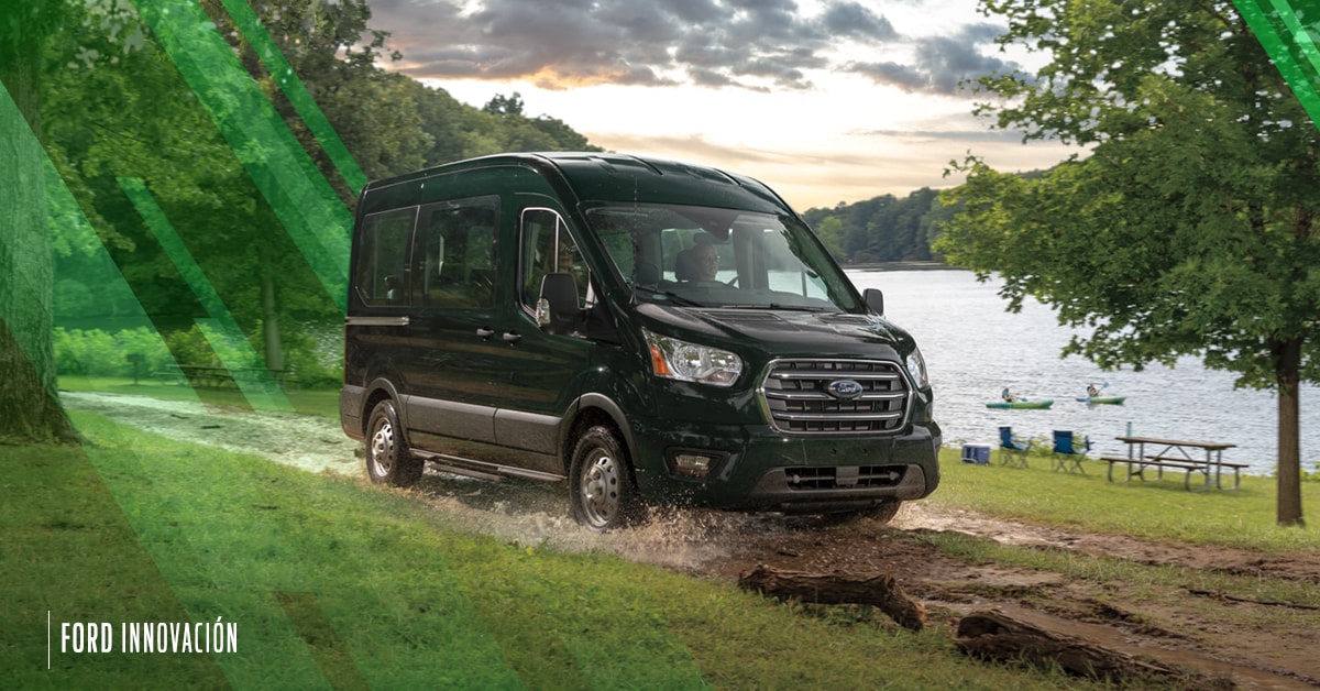Ford Transit Pasajeros: Viaja a Destinos Asombrosos | Blog Ford