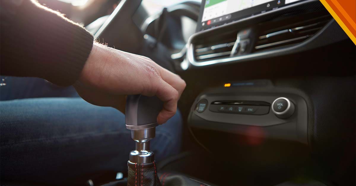 ¿Qué es Frenar con Motor y Cuándo Hacerlo? | Blog Ford