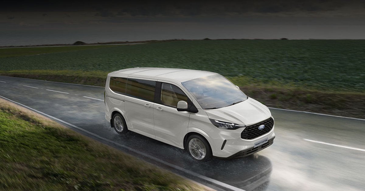 Transit Custom 2026 | Van Versátil de Trabajo | Ford México